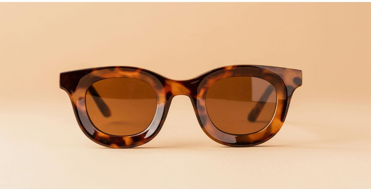 The Ultimate Guide to Lightweight Sunglasses: Comfort & UV Protection ...