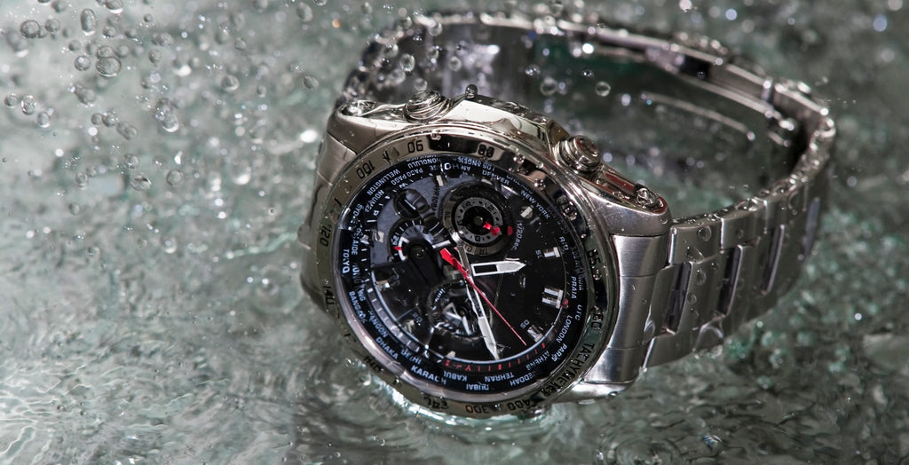 Ultimate Guide to Choosing the Best Divers Watch – Watches & Crystals