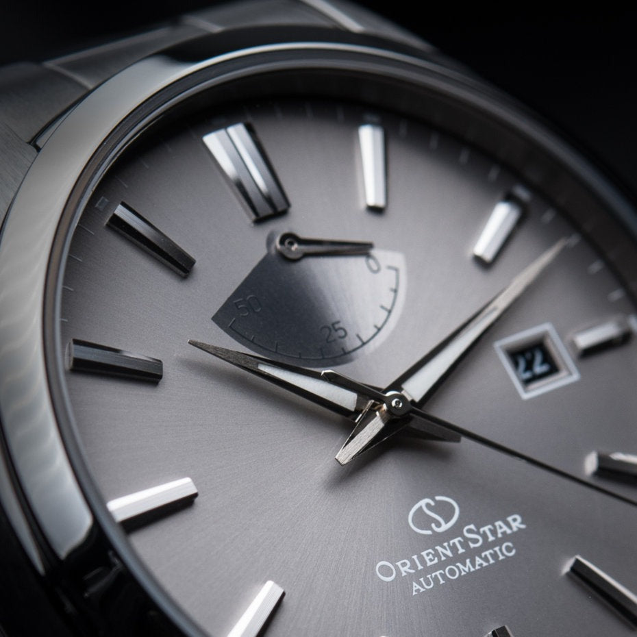 Orient Star Basic Date Classic Men's Silver Watch RE-AU0404N00B from ...