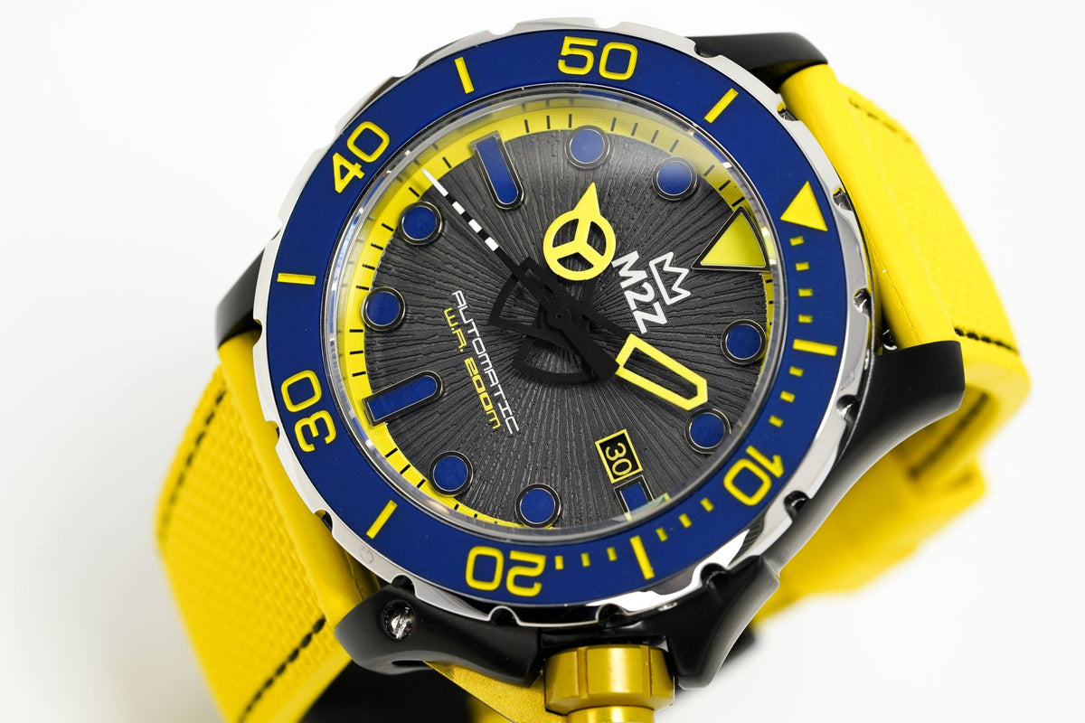 M2Z Men's Watch Diver 200 Yellow IP Black – Watches & Crystals